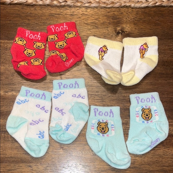 Disney | Accessories | Vintage Disney Pooh Baby Sock Collection Winnie ...
